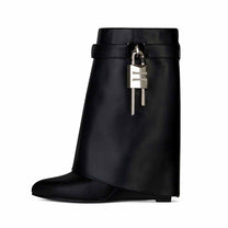 Women's Metal Lock Faux Leather Ankle Boots – SD Dresscode & Fashiontrends